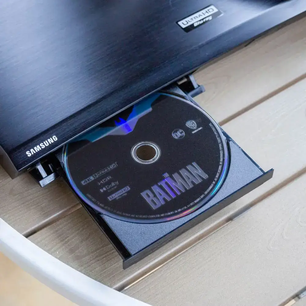 Blue ray player | Eklix